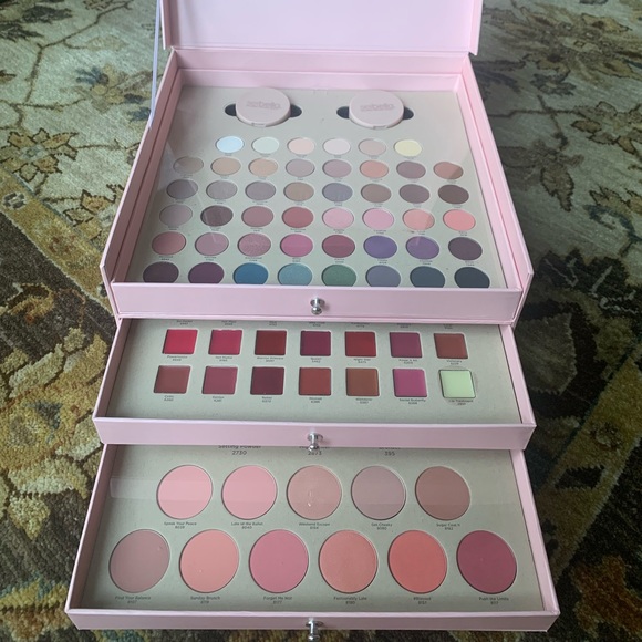 Skincare | Sei Bella Make Up Kit | Poshmark